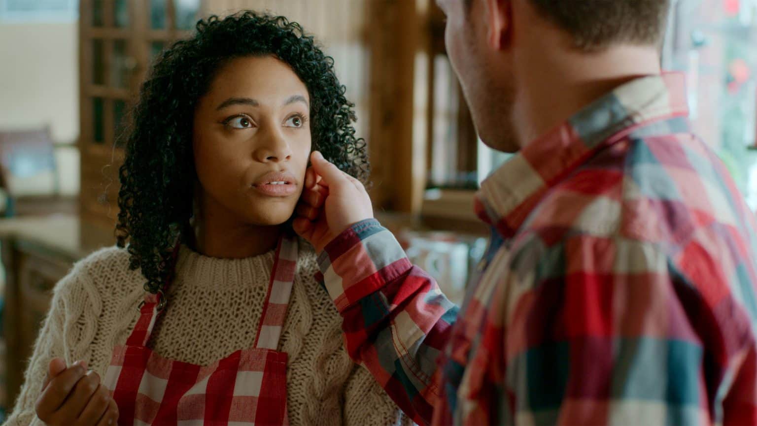'Sappy Holiday' Blu-Ray Review - Christmas Romance Cannot Surpass Basic ...
