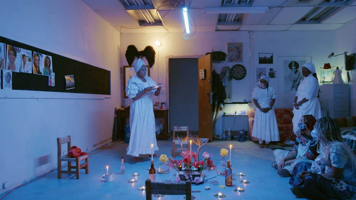 'Seeking Mavis Beacon' Review - An Innovative Celebration Of The Face ...