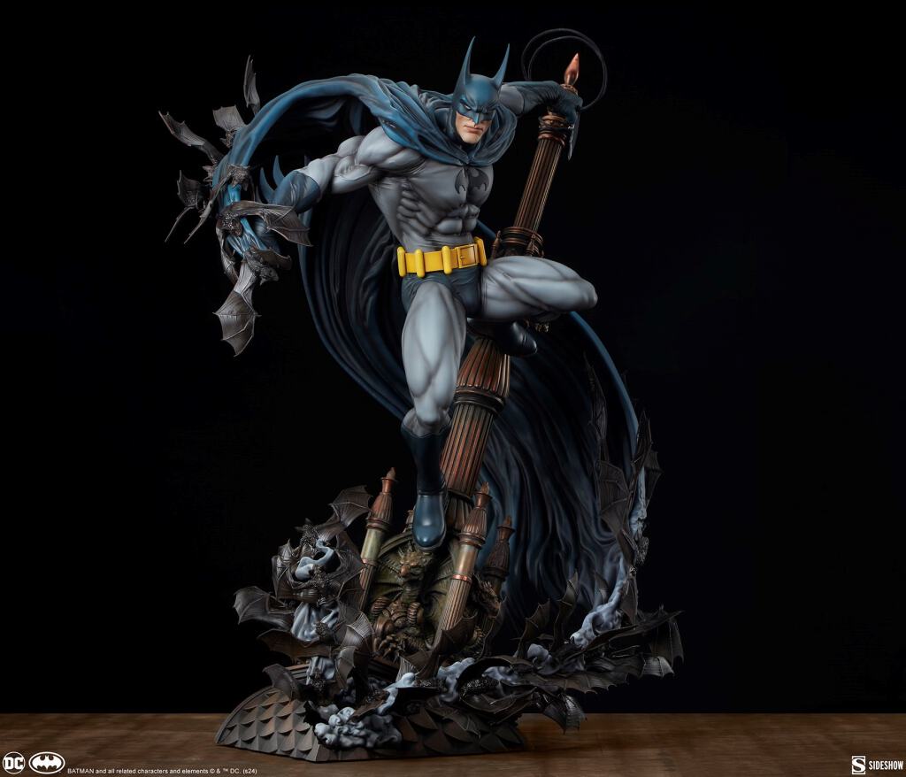 The Dark Knight Rises: Sideshow Unveils Batman's Premium Format Figure ...