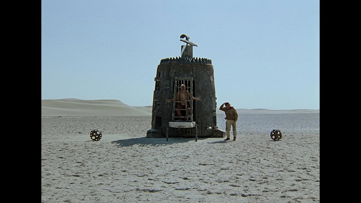 'Kin-Dza-Dza!' Blu-Ray Review - Absurdist Sci-Fi Comedy Is A Brilliant ...